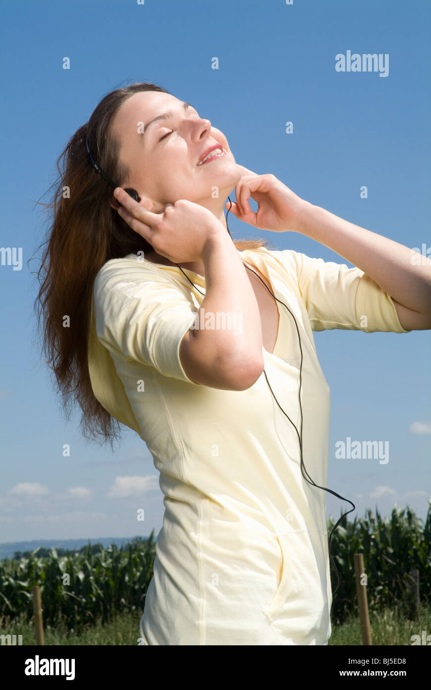 music, fun, listening, movement, dynamic, dance, dancing, woman ...