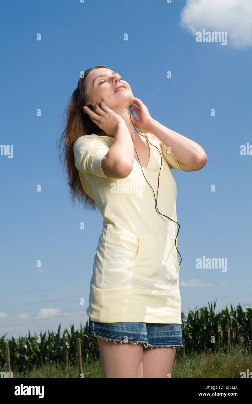 music, fun, listening, movement, dynamic, dance, dancing, woman ...