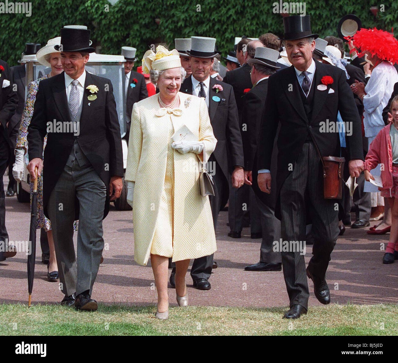 Queen royal ascot family hi-res stock photography and images - Alamy