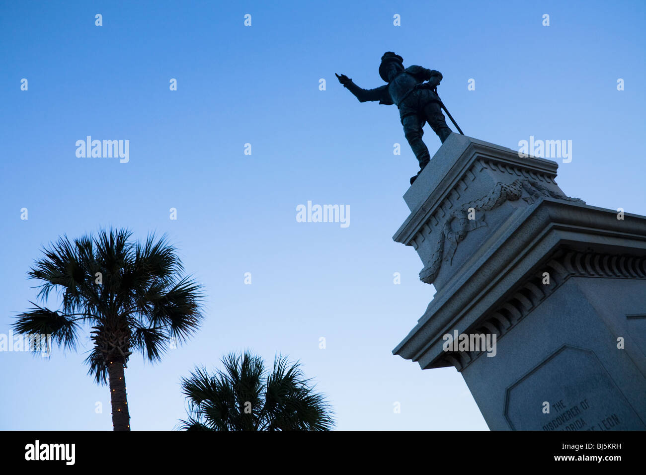 The statue of Ponce de Leon, discoverer of Florida, St. Augustine ...