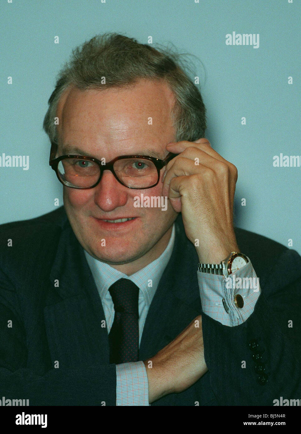 DOUGLAS HOGG MP SEC.OF STATE FOR AGRICULTURE 15 October 1996 Stock ...