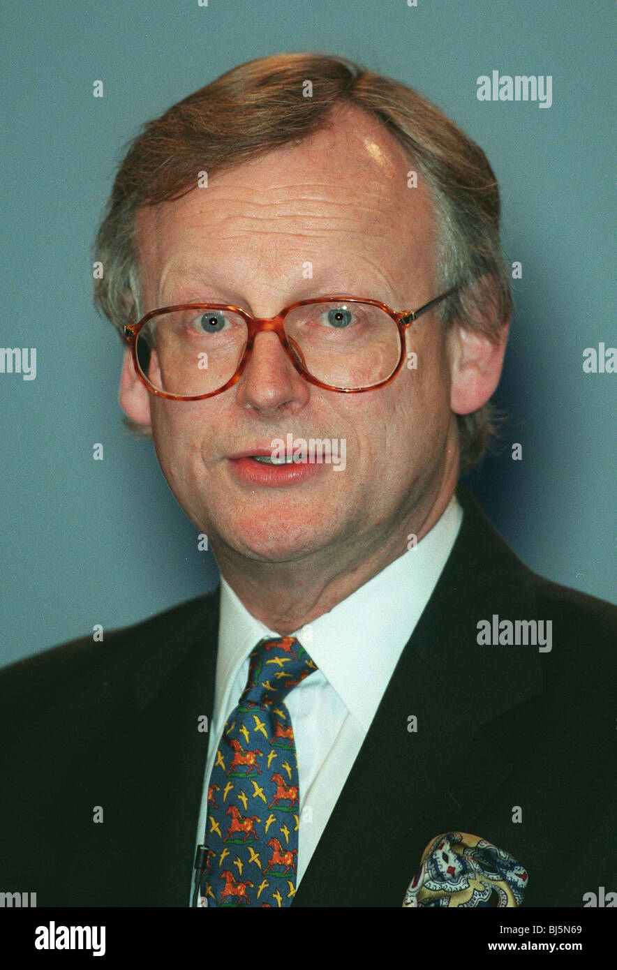 JOHN GUMMER MP SEC. STATE FOR ENVIRONMENT 15 October 1996 Stock Photo ...