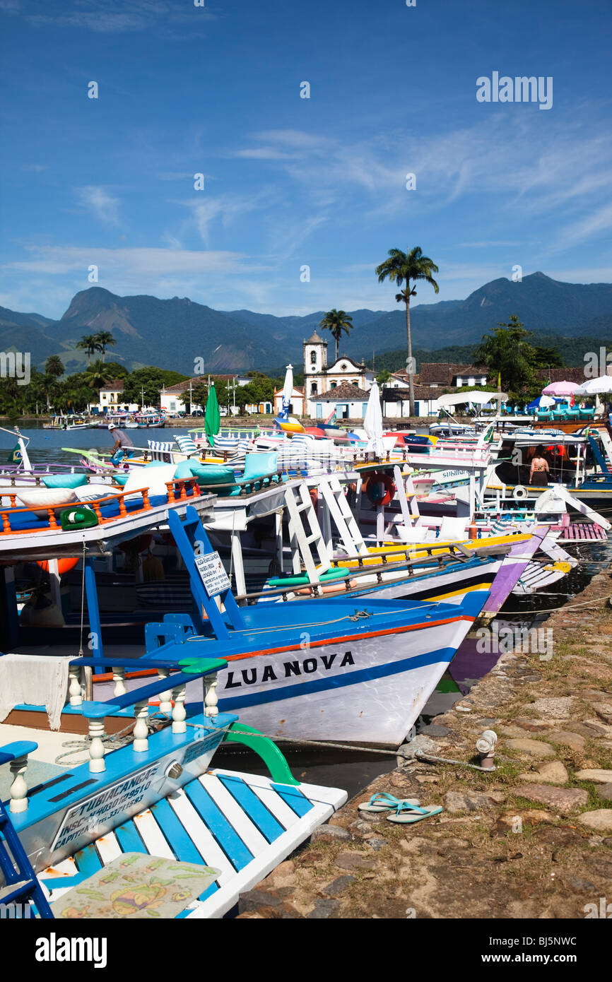 Colourful boats in the harbour of Paraty, Costa Verde, State of Rio de ...