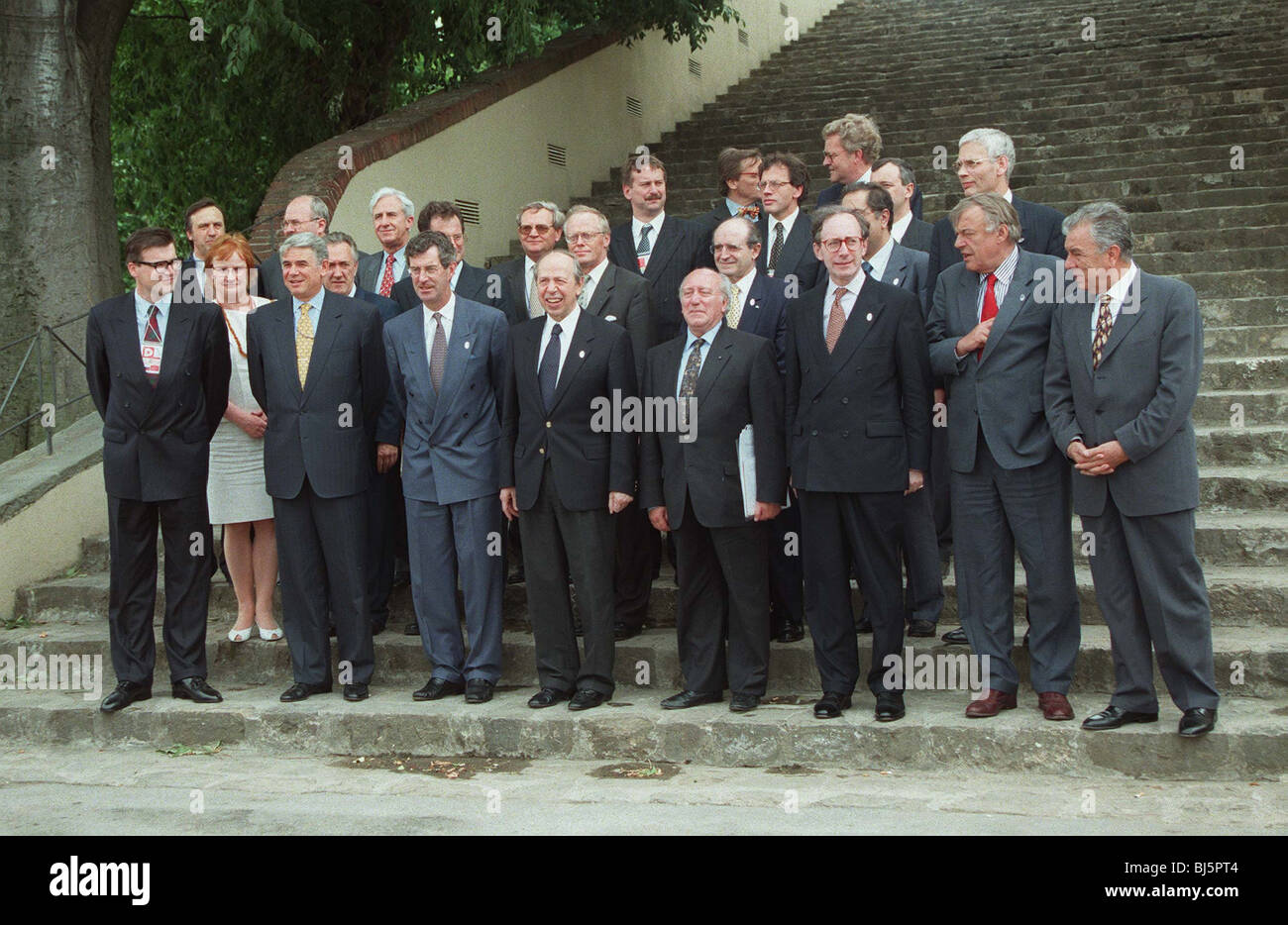 Foreign family hi-res stock photography and images - Alamy