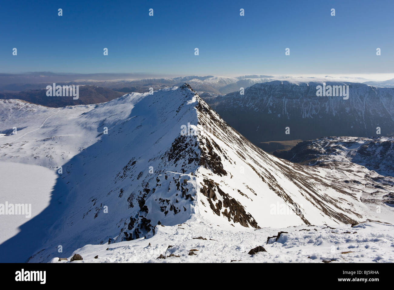 Striding edge winter condition hi-res stock photography and images - Alamy