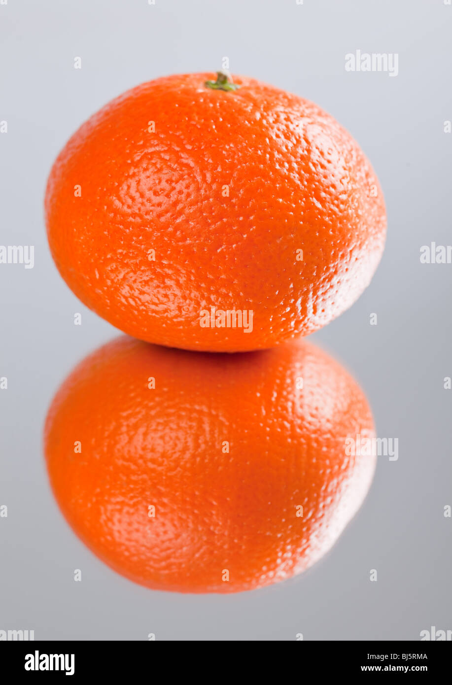 Tangerine food hi-res stock photography and images - Alamy