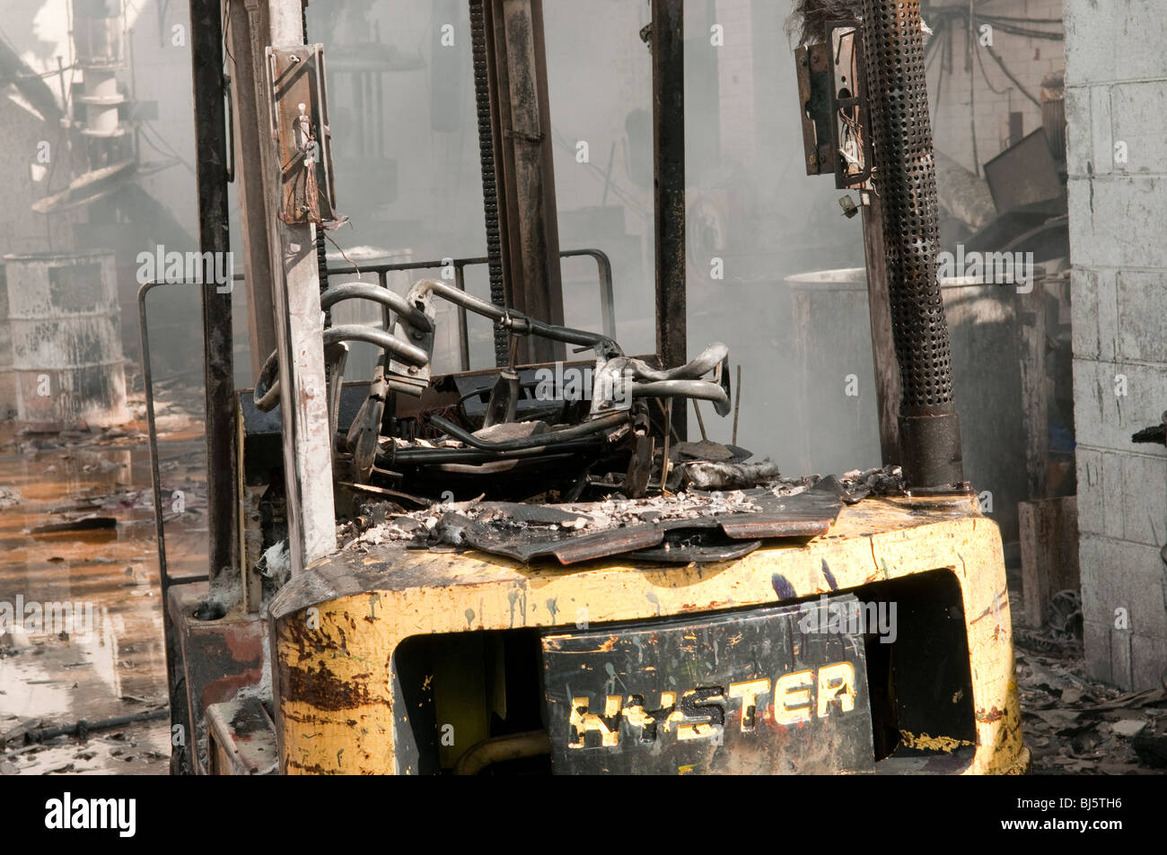 Forklift truck hi-res stock photography and images - Alamy