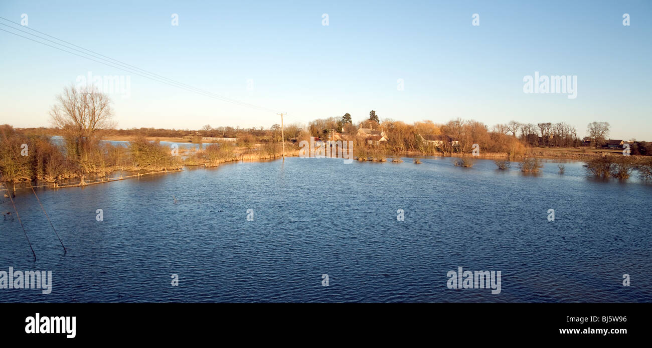 A view across the fens, Cambridgeshire, East Anglia, UK Stock Photo - Alamy