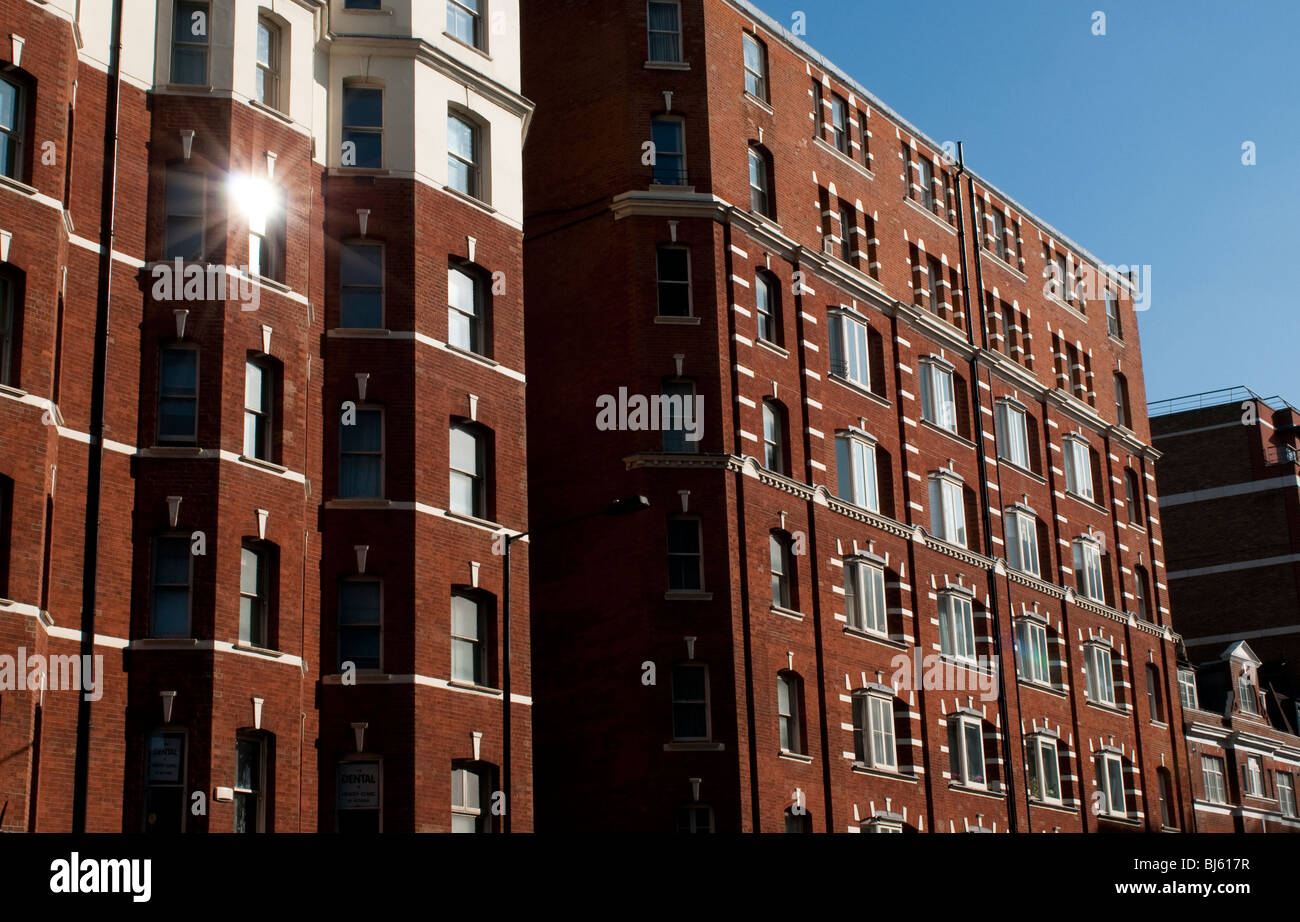 Victoria apartment building exterior hi-res stock photography and ...