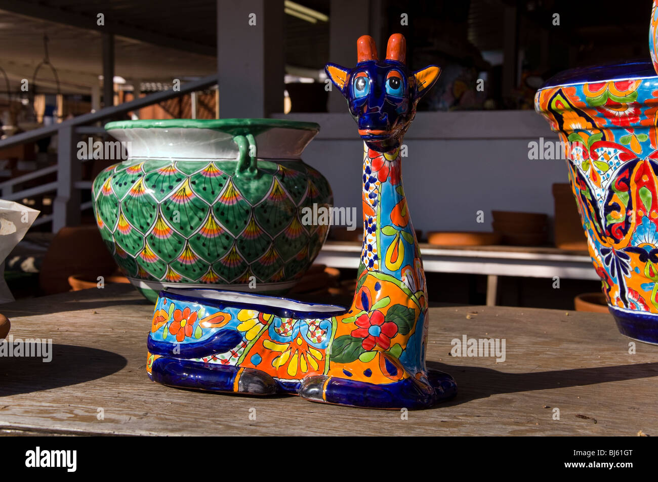 Ceramic Giraffe Art Stock Photo - Alamy