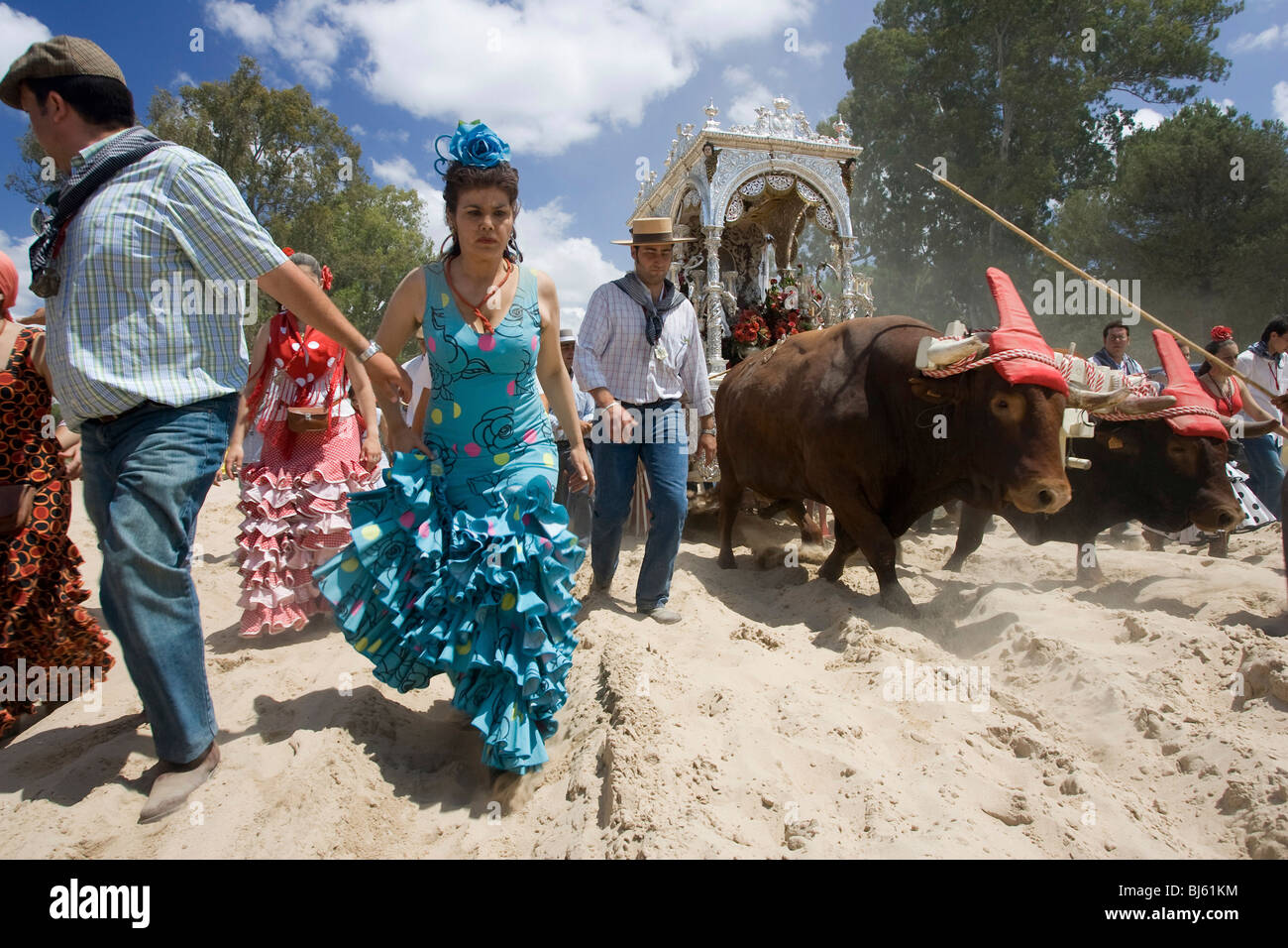 Pilgrims of the fraternity from Villamanrique de la Condesa, Spain ...