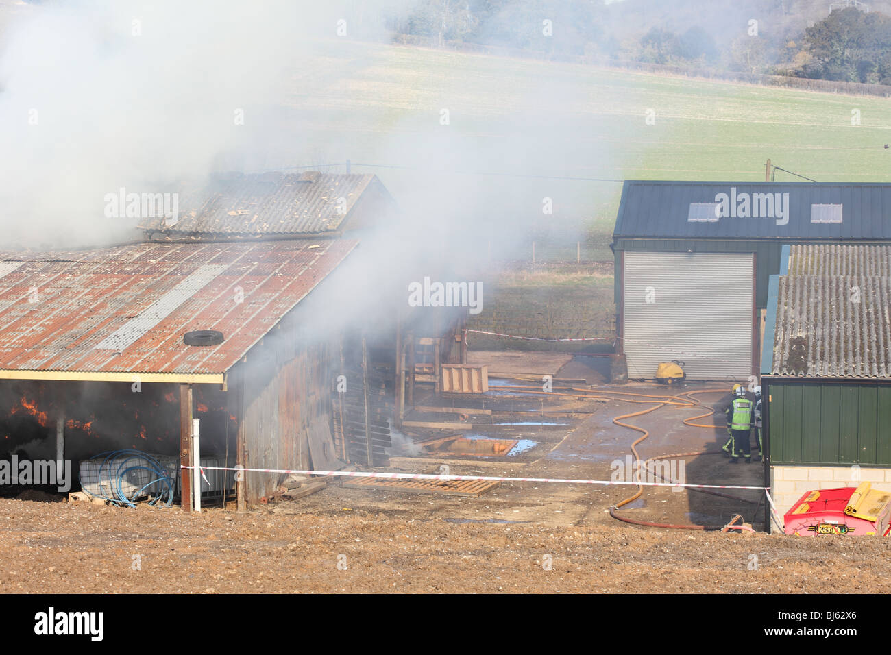 Fire hydrant fire hose house hi-res stock photography and images - Alamy