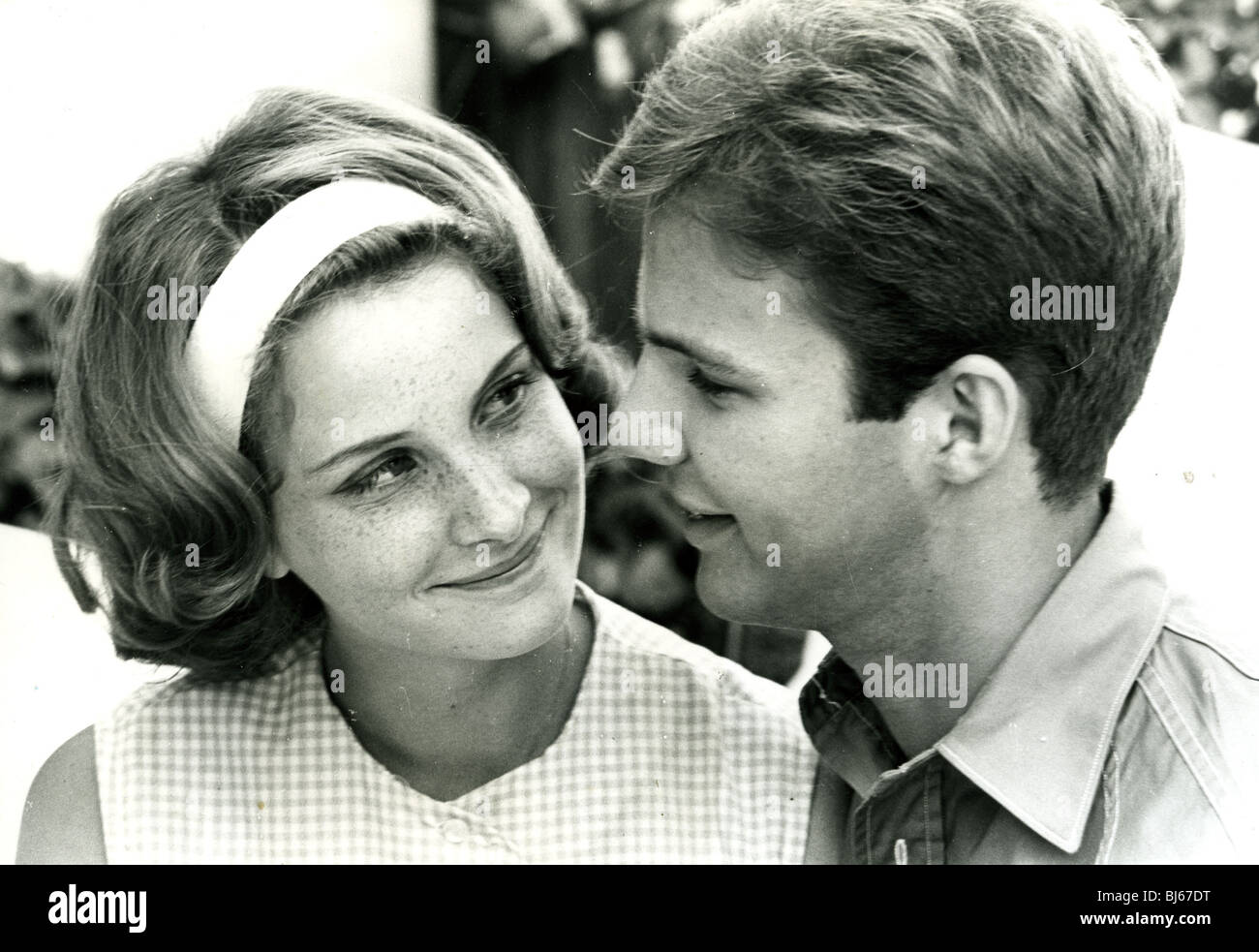 BOBBY VEE - US pop singer and fan in 1963 Stock Photo - Alamy