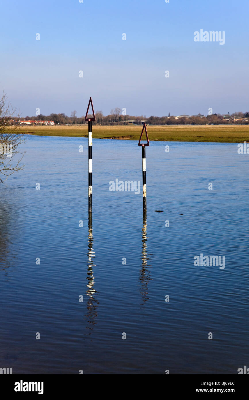 Navigation marks hi-res stock photography and images - Alamy