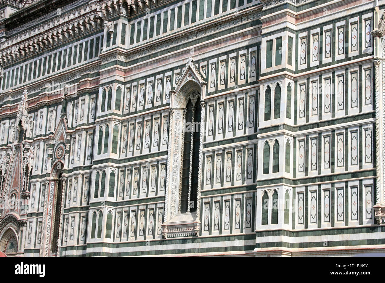 Marble texture duomo florence hi-res stock photography and images - Alamy