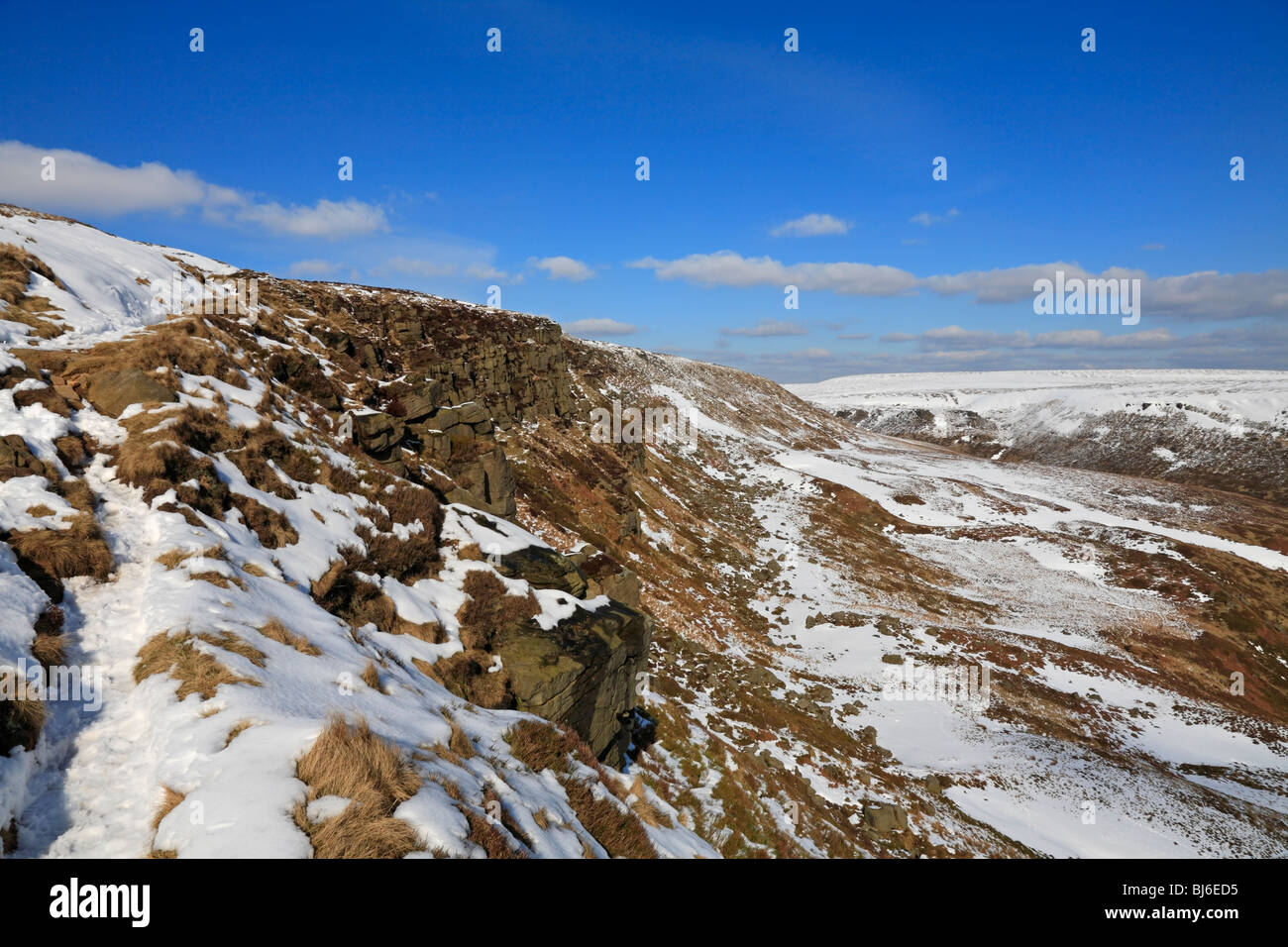 Snow around Laddow Rocks on the Pennine Way, Peak District National ...