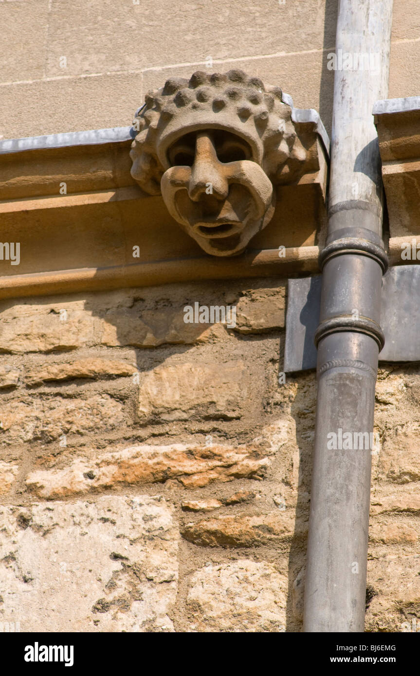 New college gargoyle oxford hi-res stock photography and images - Alamy