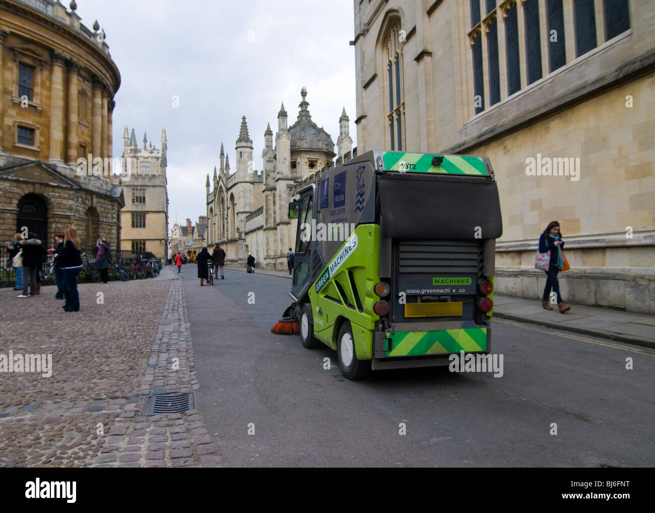 Green machine street cleaner hi-res stock photography and images - Alamy
