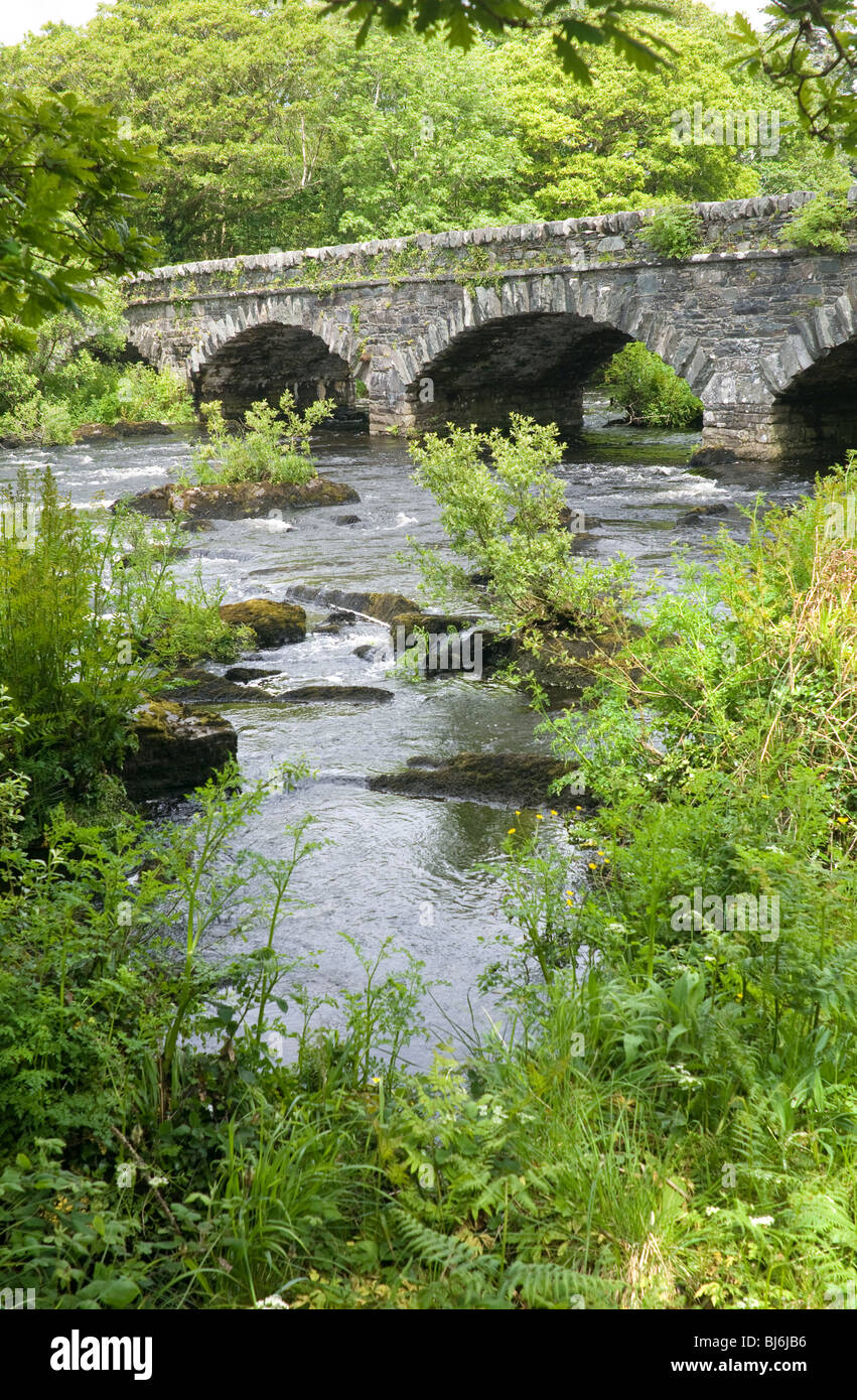 Stone bridge kerry ireland hi-res stock photography and images - Alamy