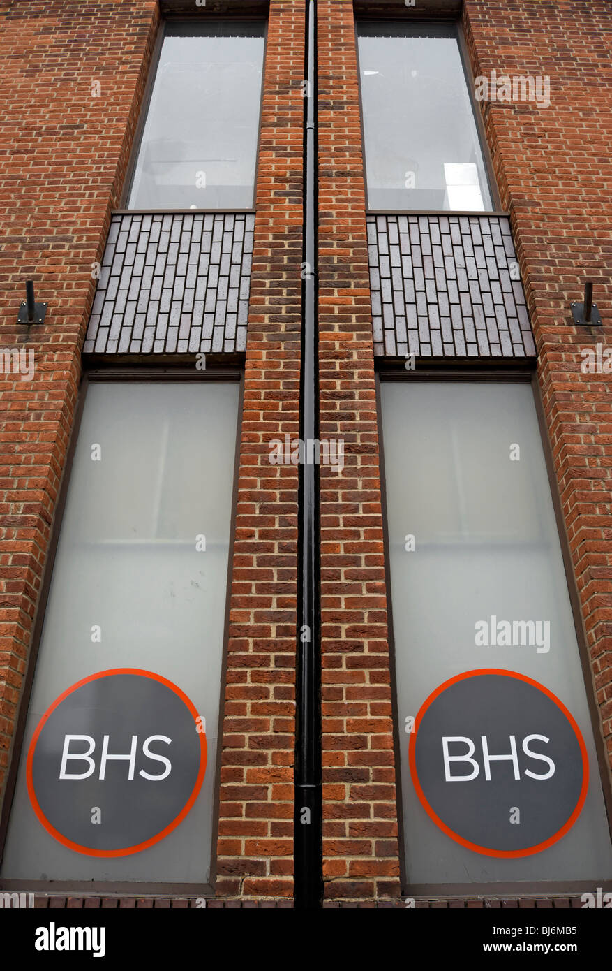 british home stores, bhs, logos at a branch of the department store in ...
