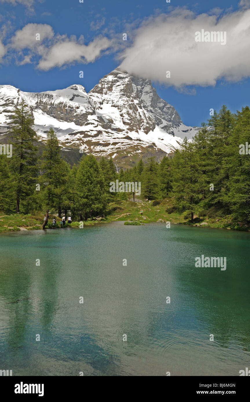 Il lago blu hi-res stock photography and images - Alamy