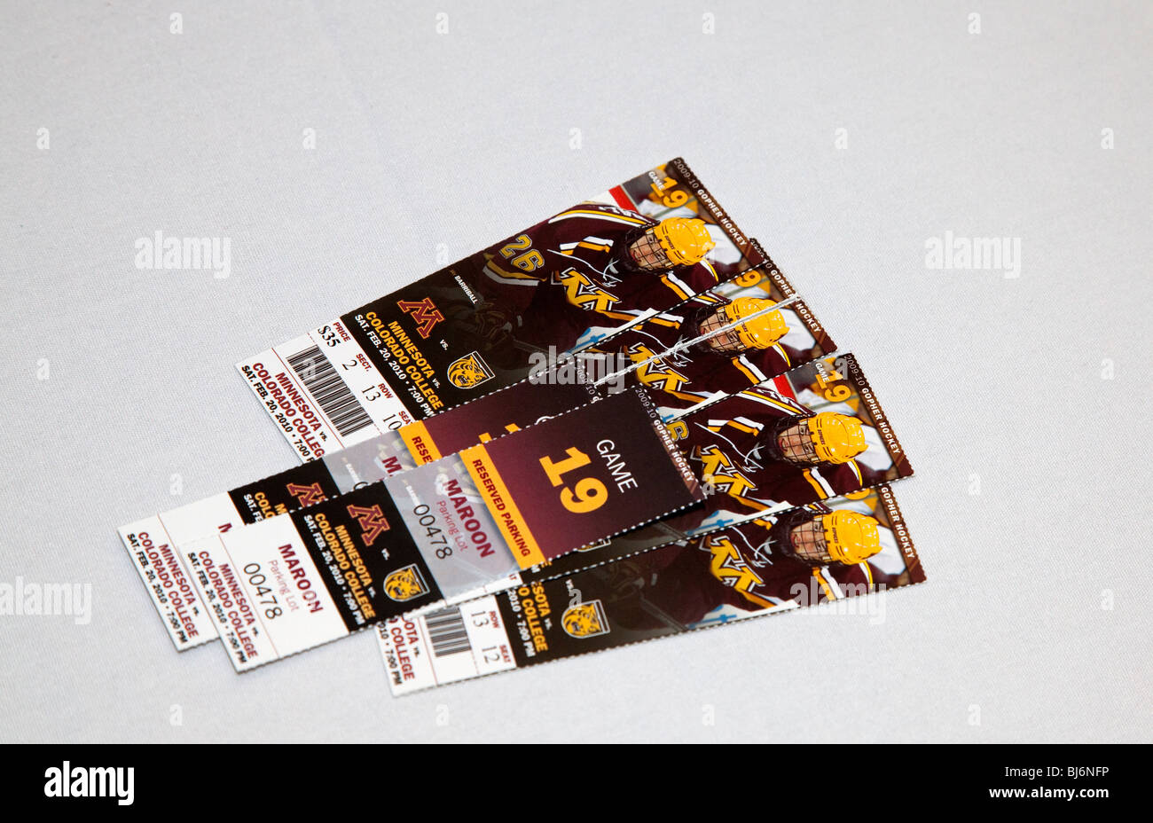 Drawing prize for tickets to Minnesota Gophers hockey game. Swedish ...
