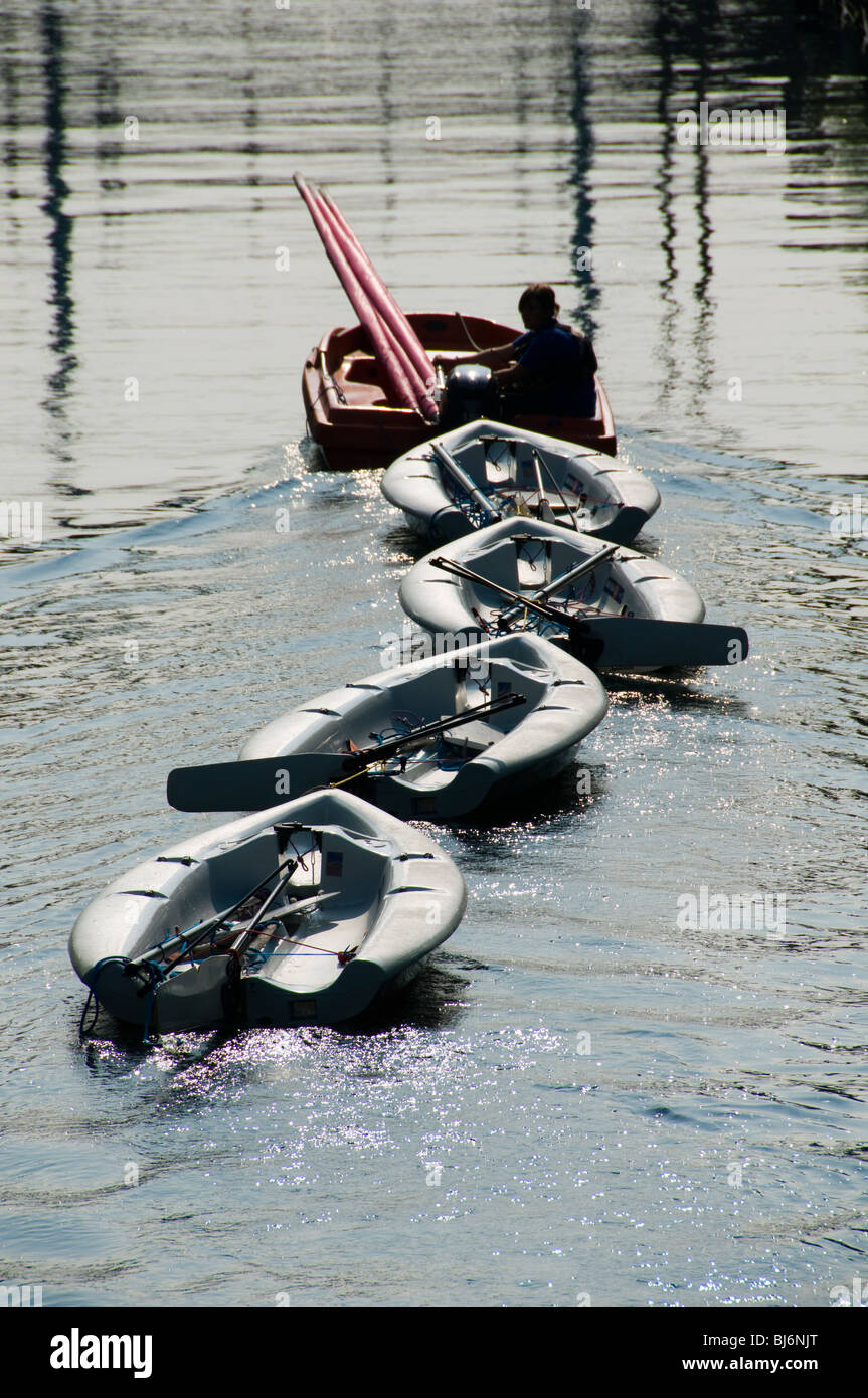 Towing boat canal hi-res stock photography and images - Alamy