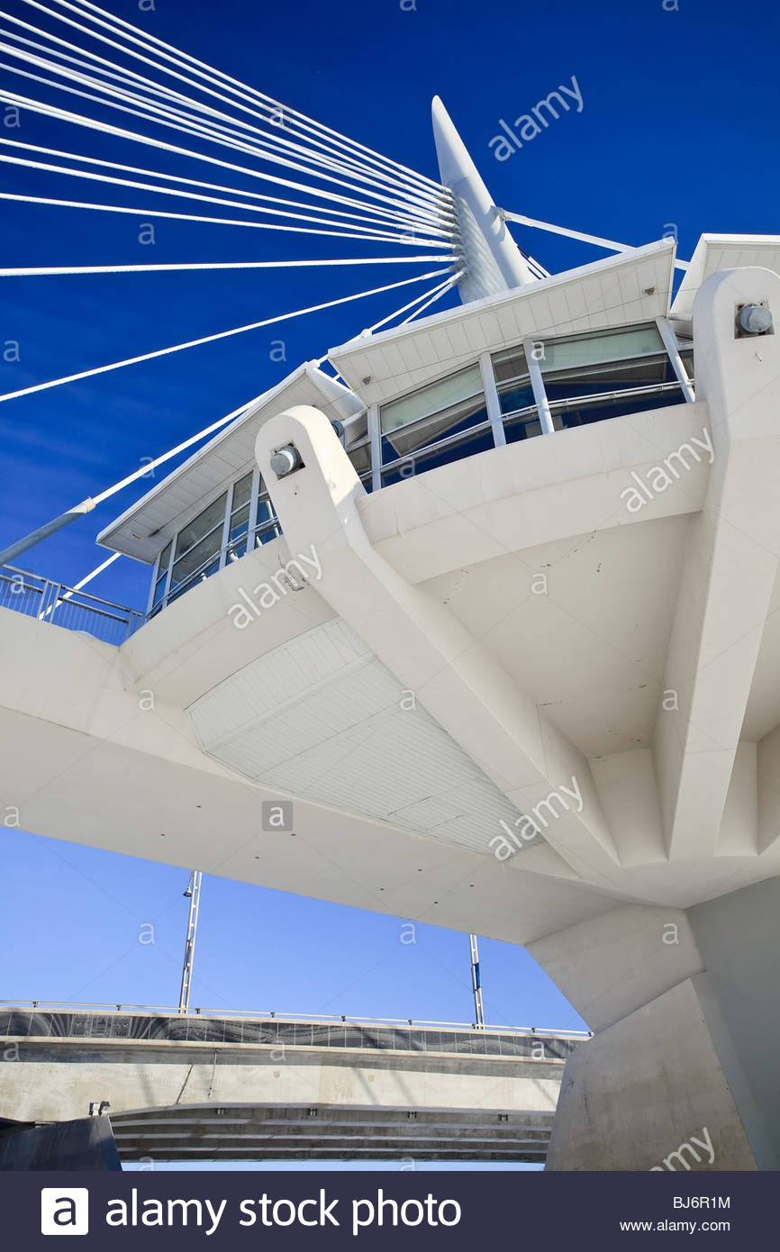 Pedestrian Deck Stock Photos & Pedestrian Deck Stock Images - Alamy