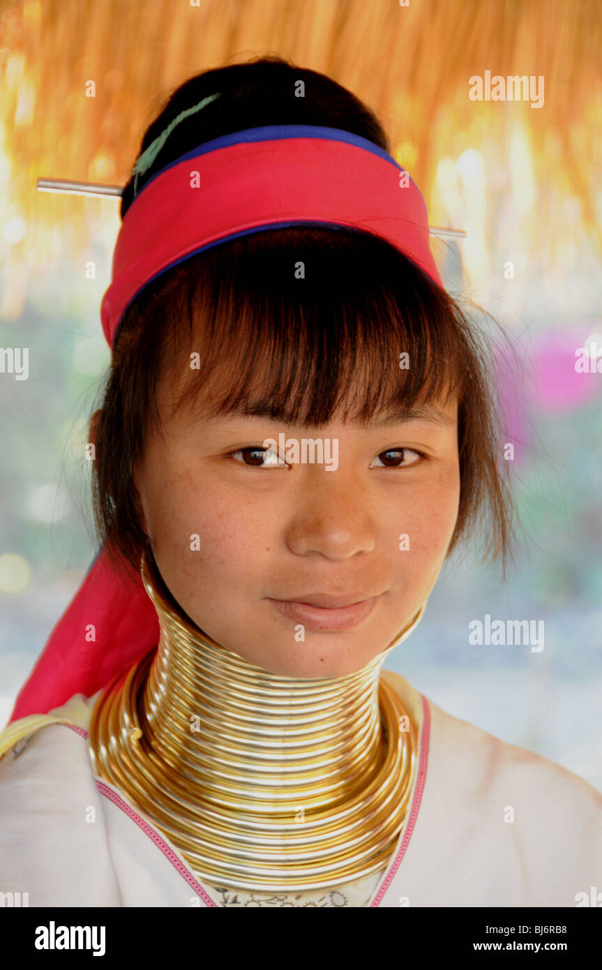 A woman from the Karen Tribe, known as the long-necked women due to ...