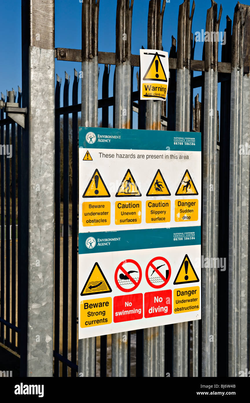 Warning Signs at the Leigh Flood Barrier on the River Medway, Leigh ...
