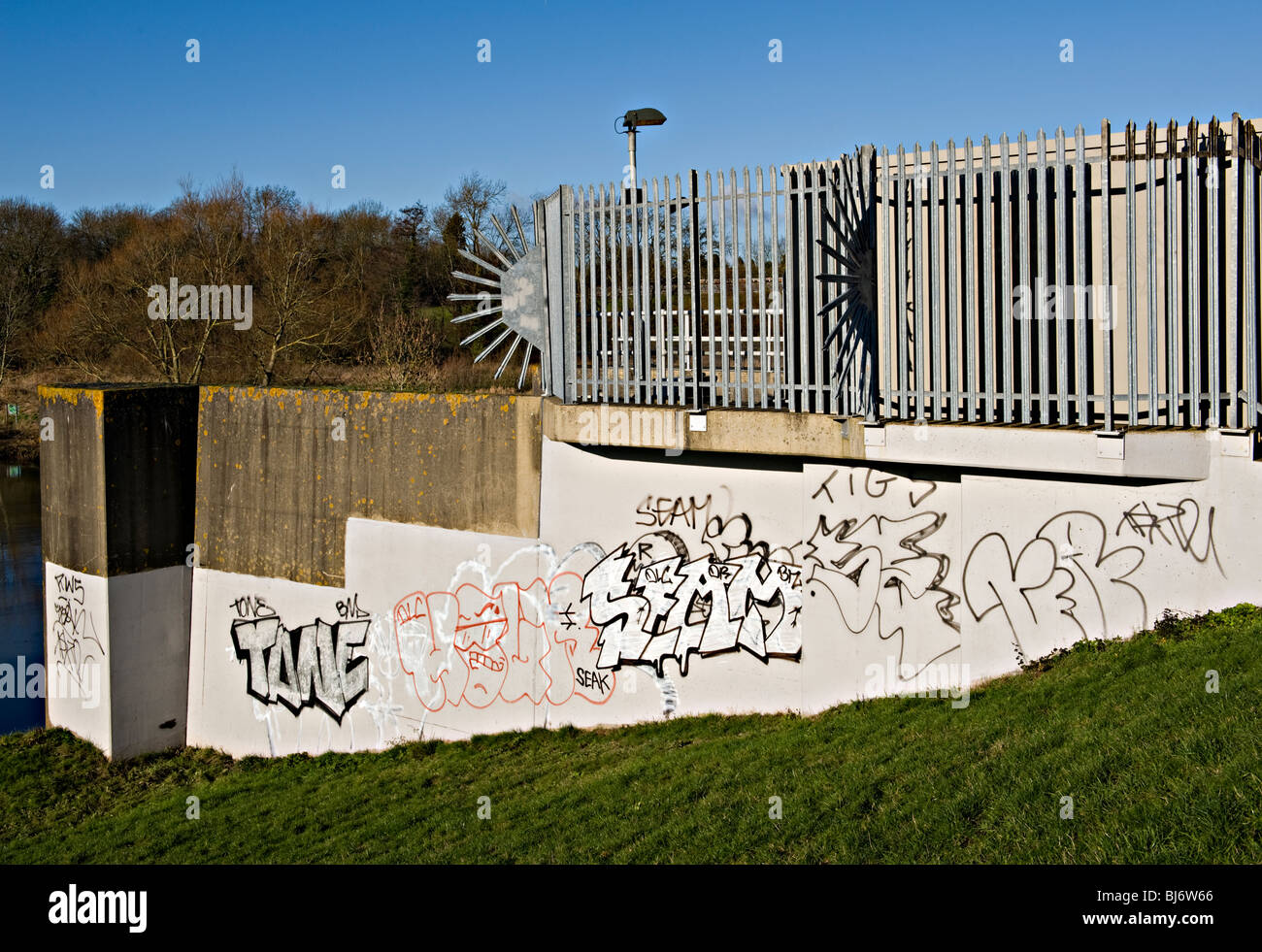 Leigh Flood Barrier High Resolution Stock Photography and Images - Alamy
