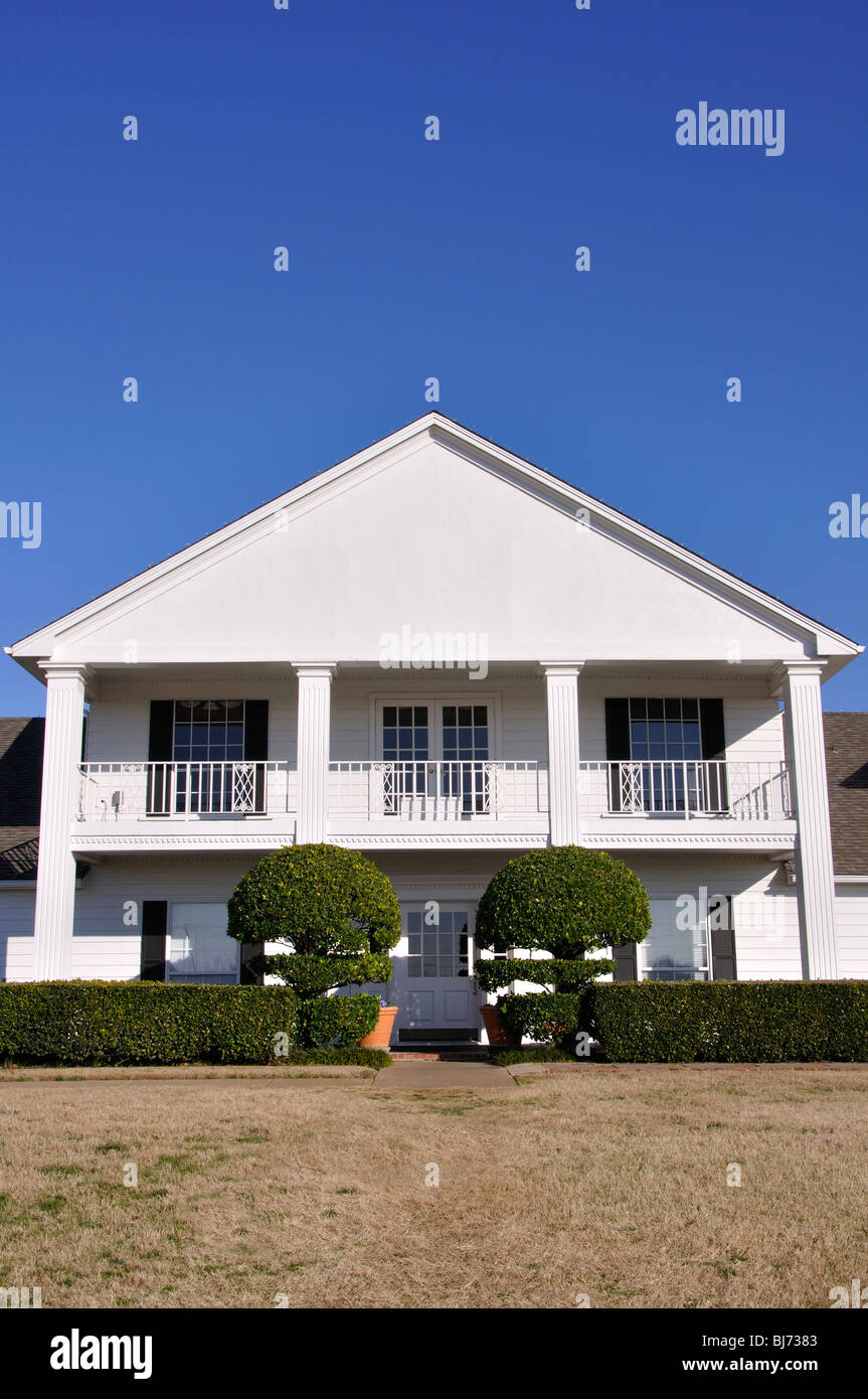 Dallas texas tv soap series famous popular tx hi-res stock photography ...