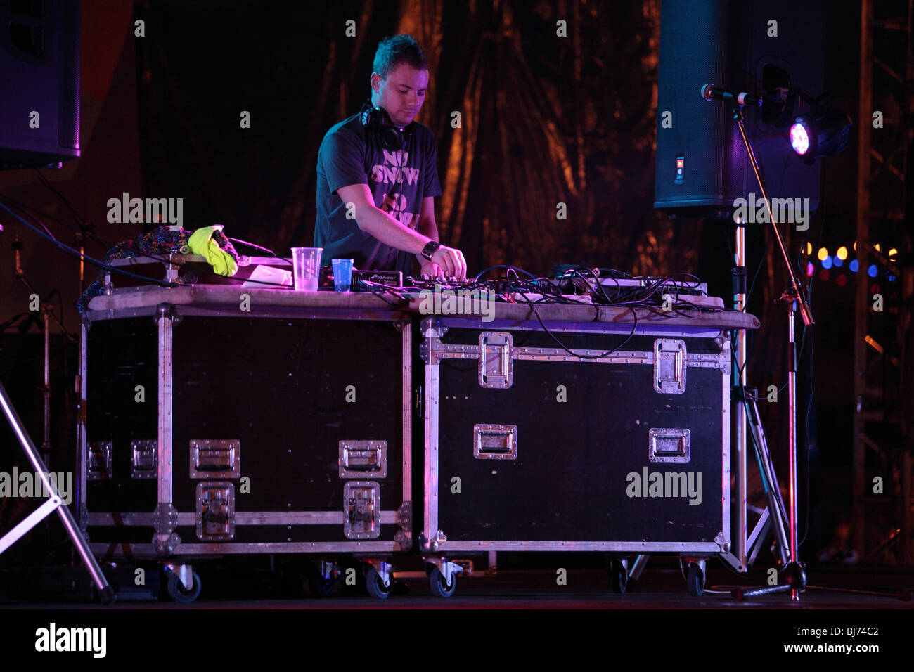 All night rnb party hi-res stock photography and images - Alamy