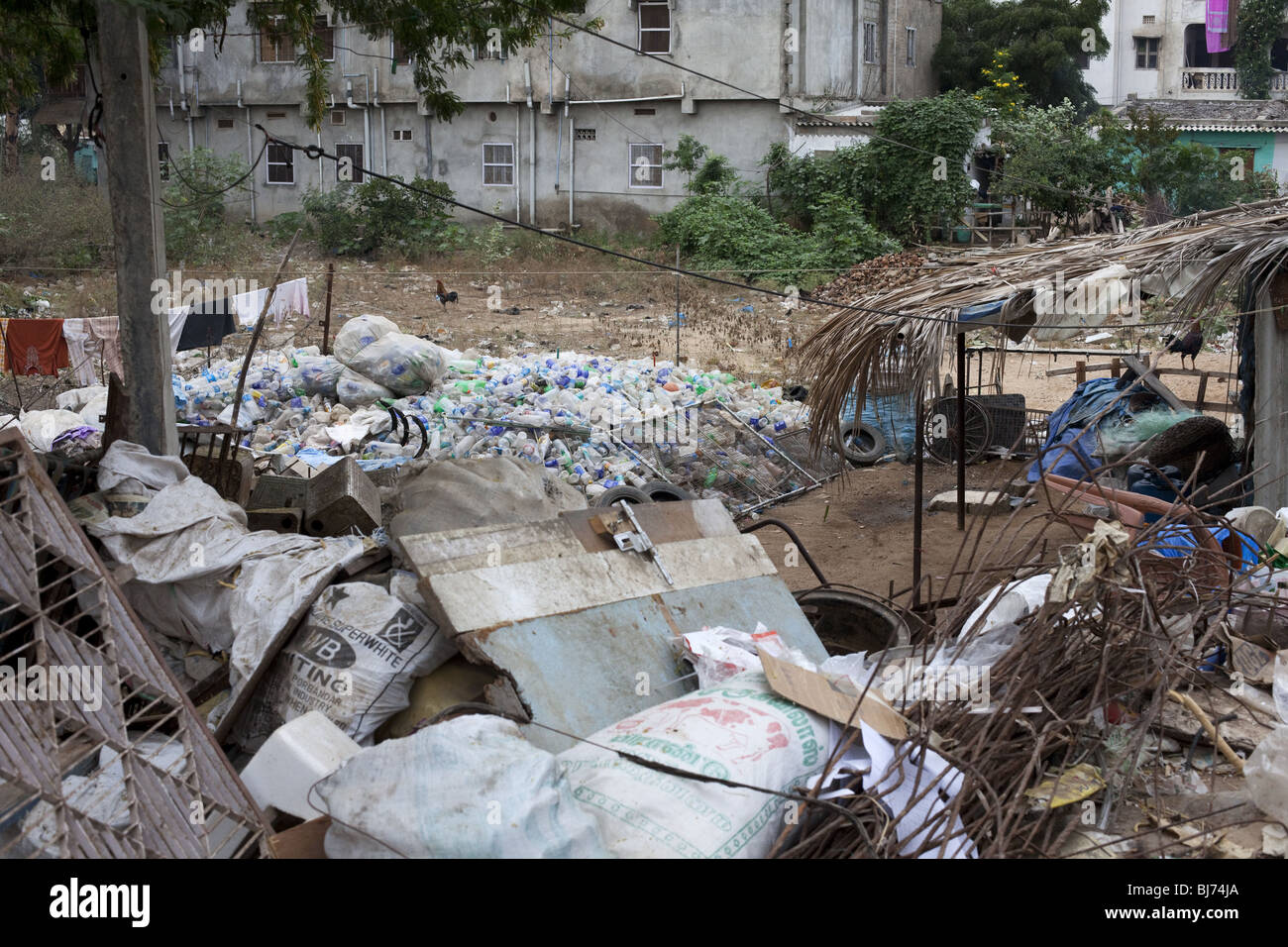 Recycling india hi-res stock photography and images - Alamy