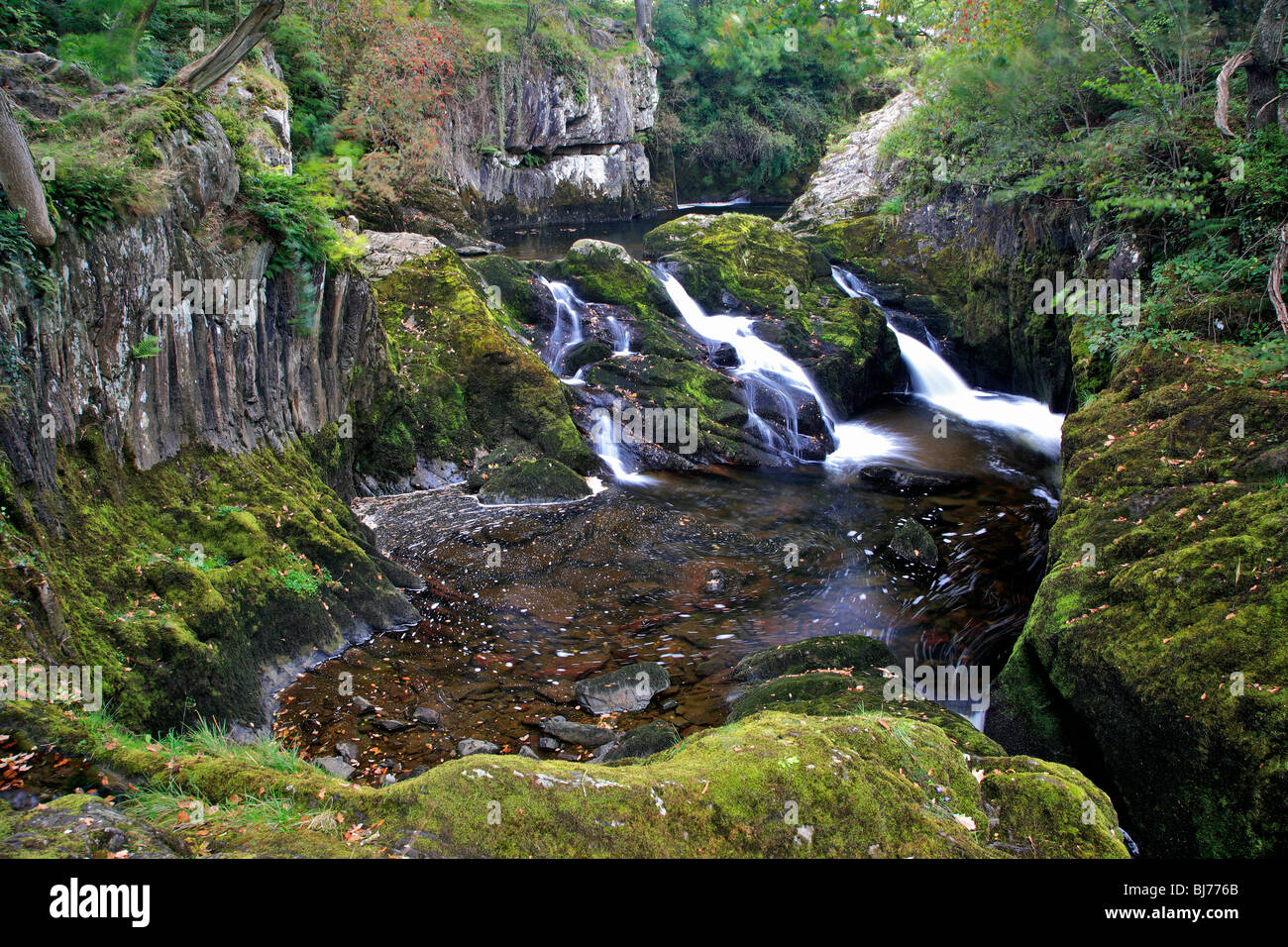 Waterfalls Rockpools River Twiss Ingleton Falls Ingleton village ...
