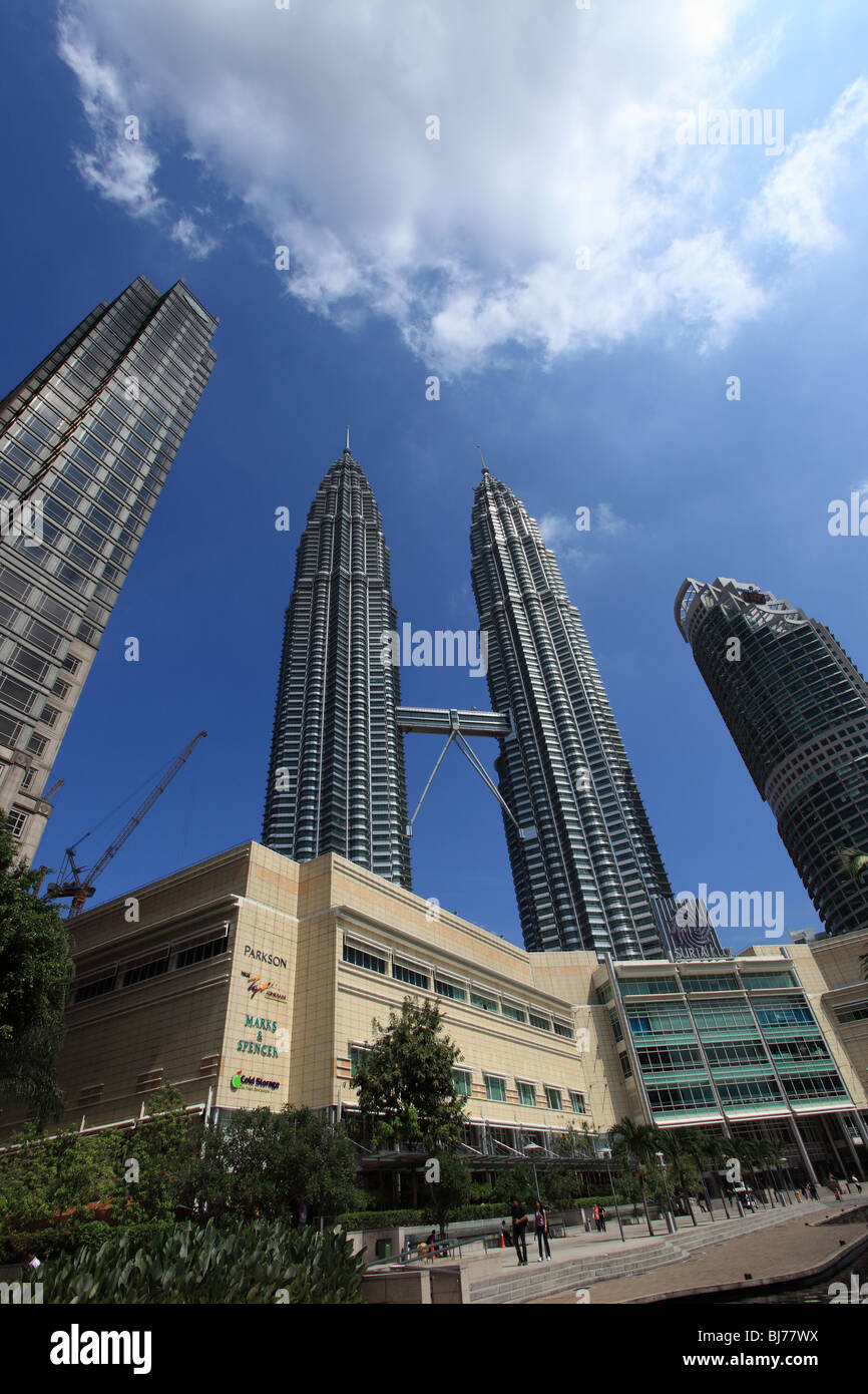 Petronas Twin Towers, the world tallest building Stock Photo - Alamy