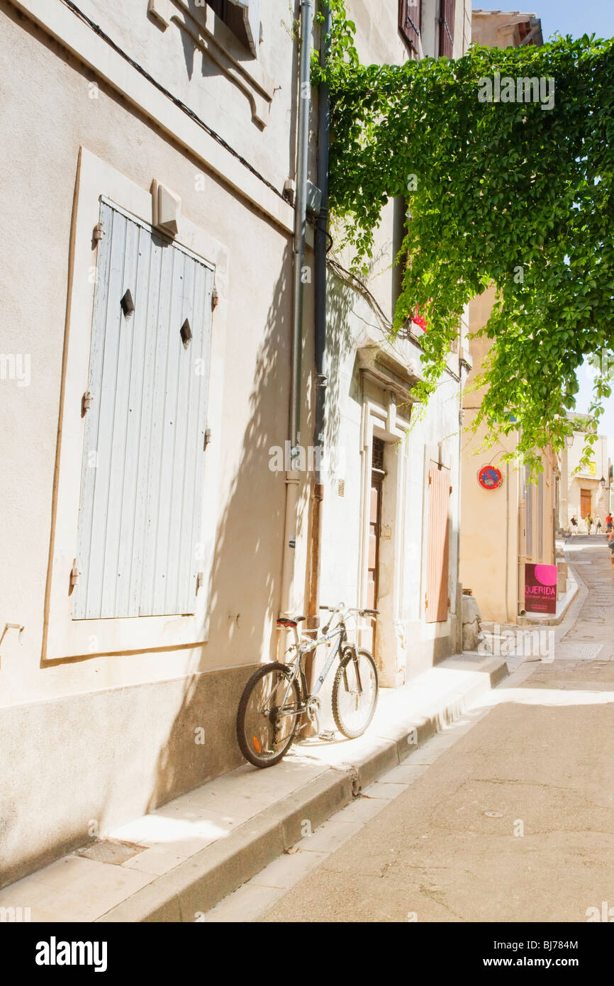 Tranquil summer in provence hi-res stock photography and images - Alamy