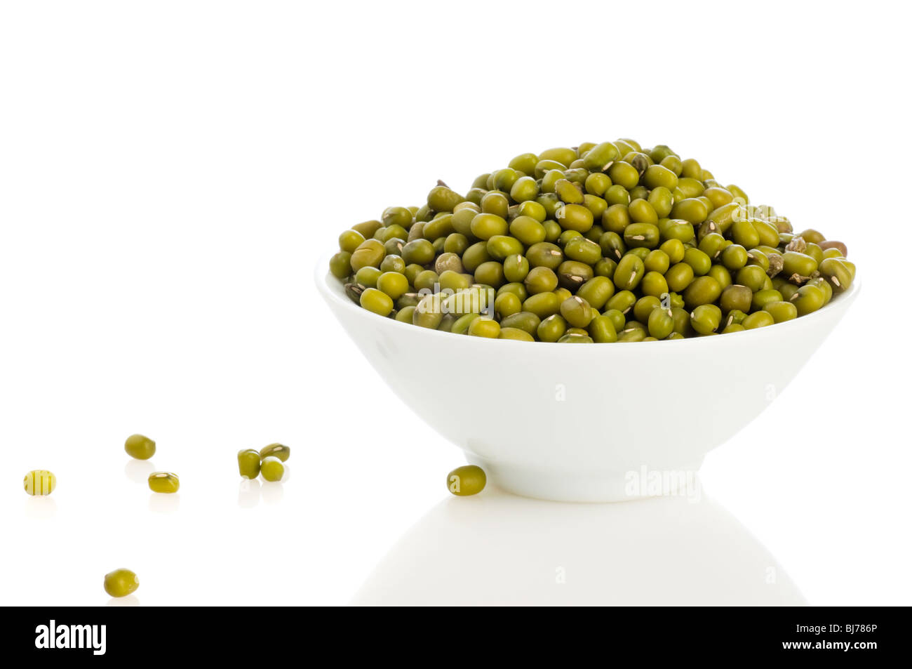 Mung bean isolated hi-res stock photography and images - Alamy