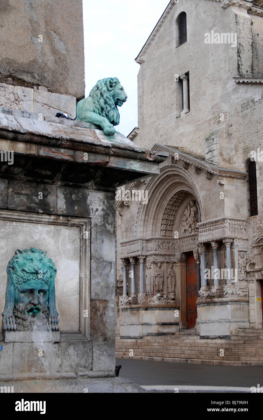 Church arles hi-res stock photography and images - Alamy