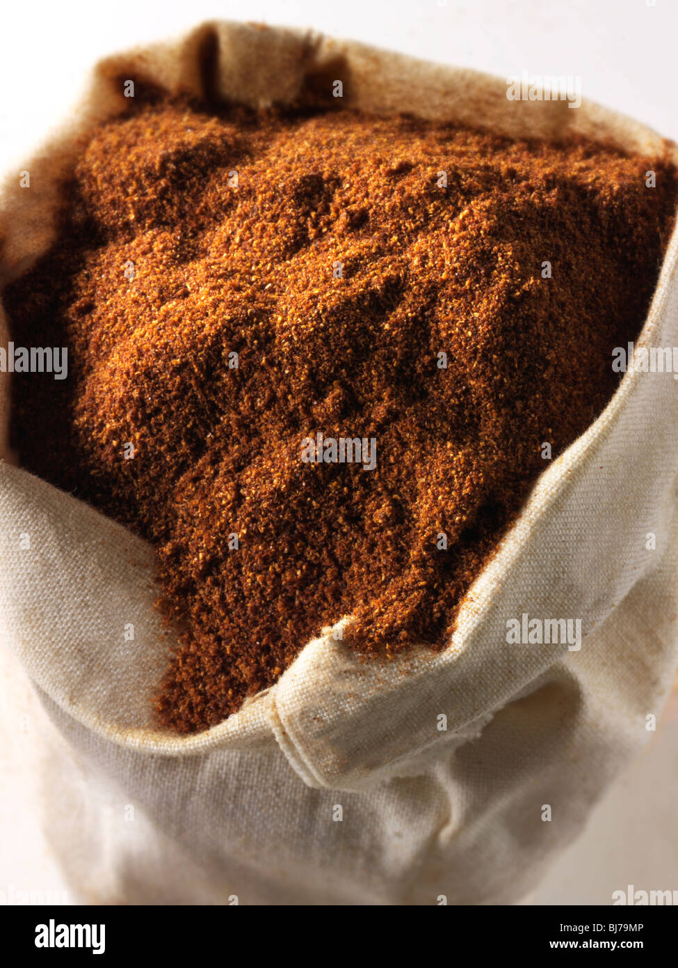 Ground Hot Paprika [eros paprika] Hungarian spice in a spice sack bag ...