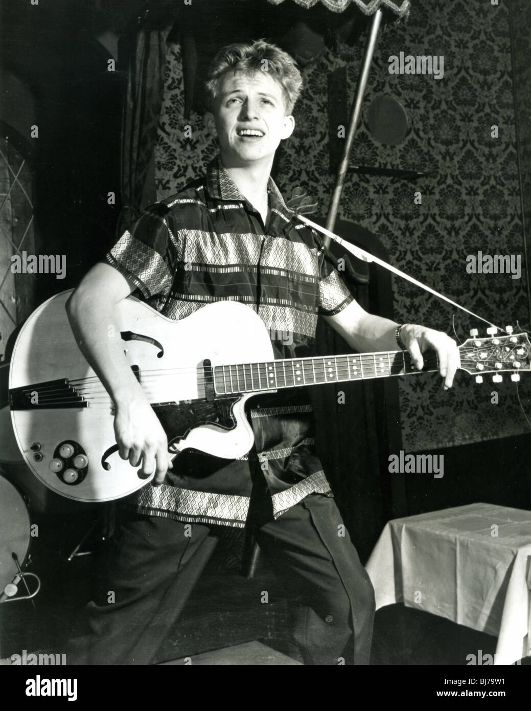 Tommy steele 1950s hi-res stock photography and images - Alamy