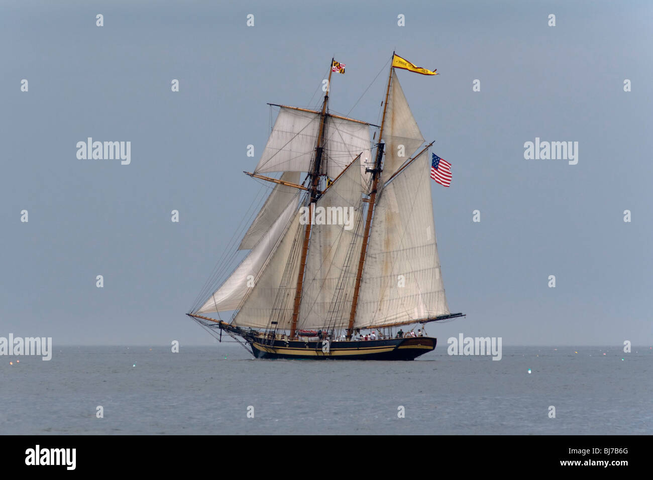 The Baltimore Clipper PRIDE OF BALTIMORE II under all plain sail in ...
