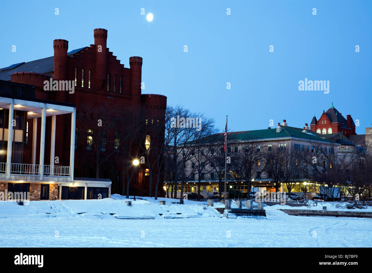 University of Madison buildings seen from frozen Lake Mendota Stock ...