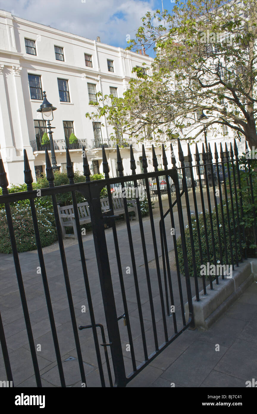 Victoria square London Stock Photo - Alamy