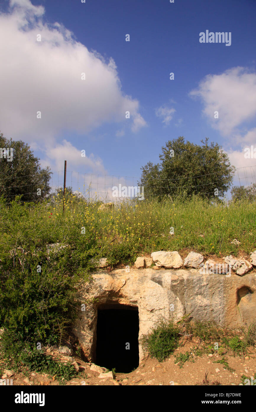 Burial Cave Israel Stock Photos & Burial Cave Israel Stock Images - Alamy
