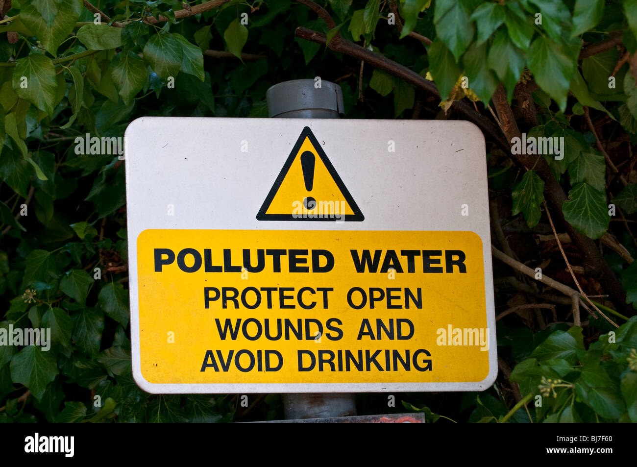 Contaminated Water Sign