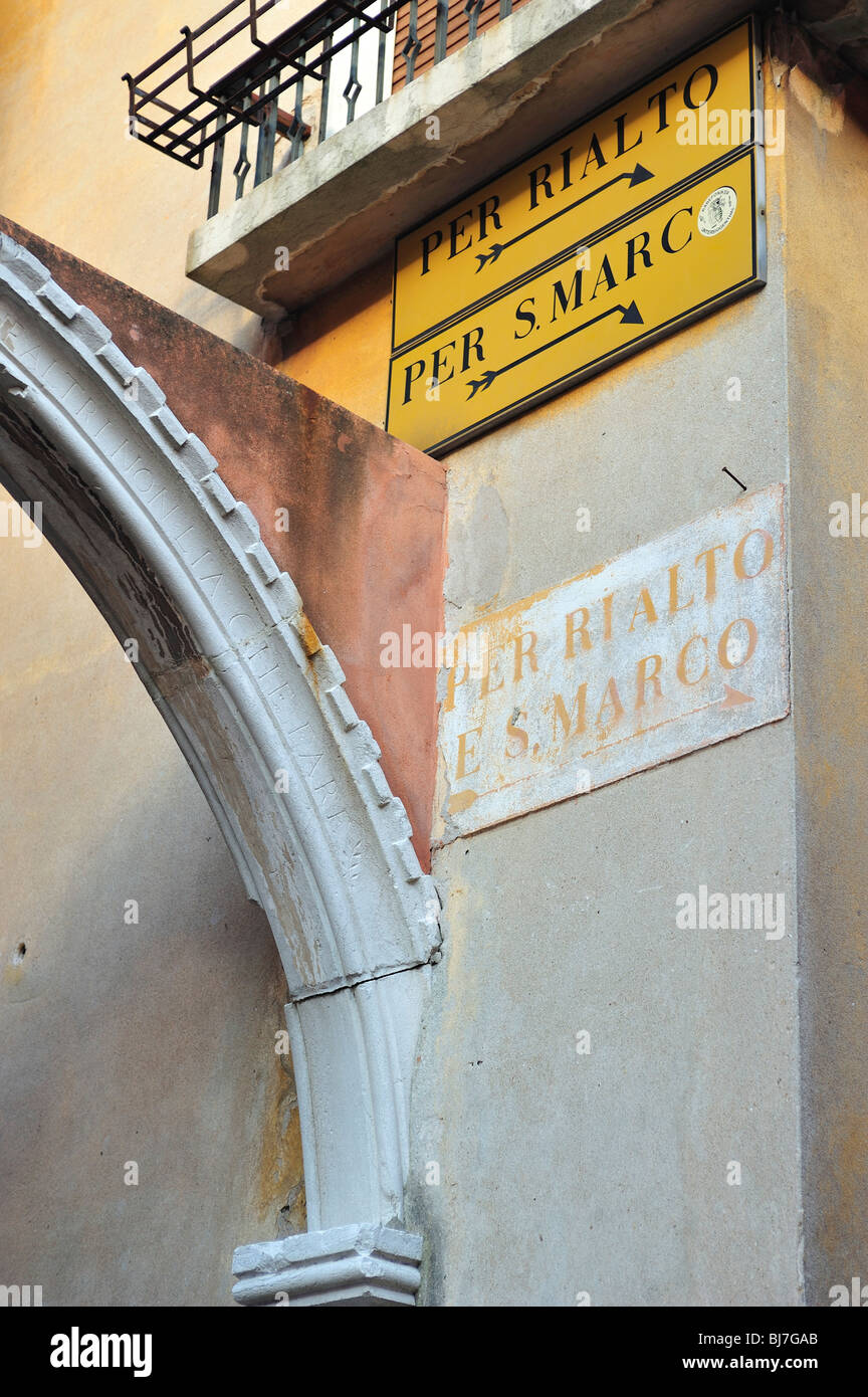 Venezia sign hi-res stock photography and images - Alamy