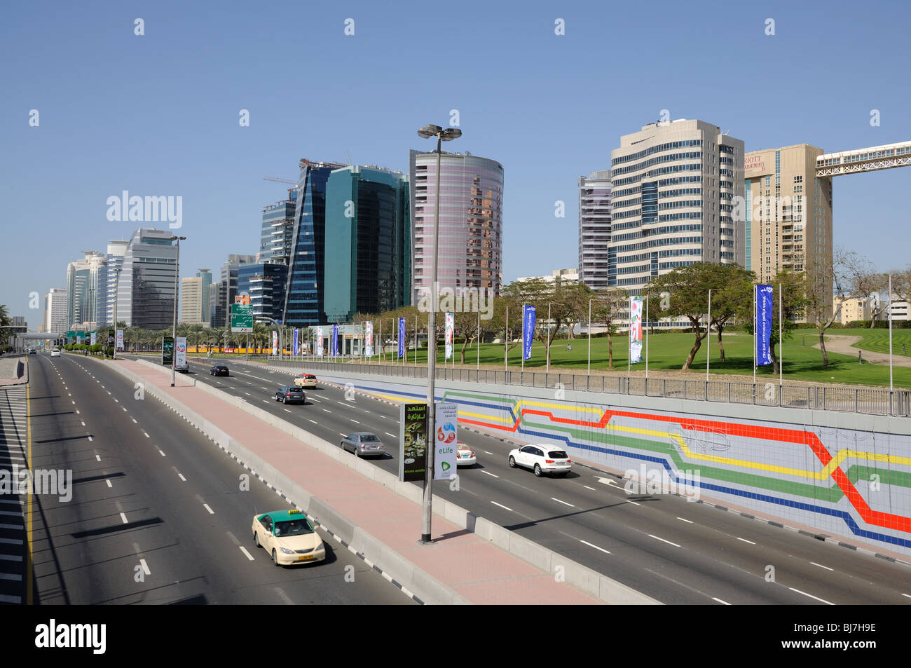 Street in Dubai Deira, United Arab Emirates Stock Photo - Alamy