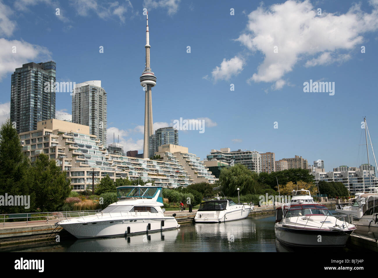 Toronto waterfront hi-res stock photography and images - Alamy
