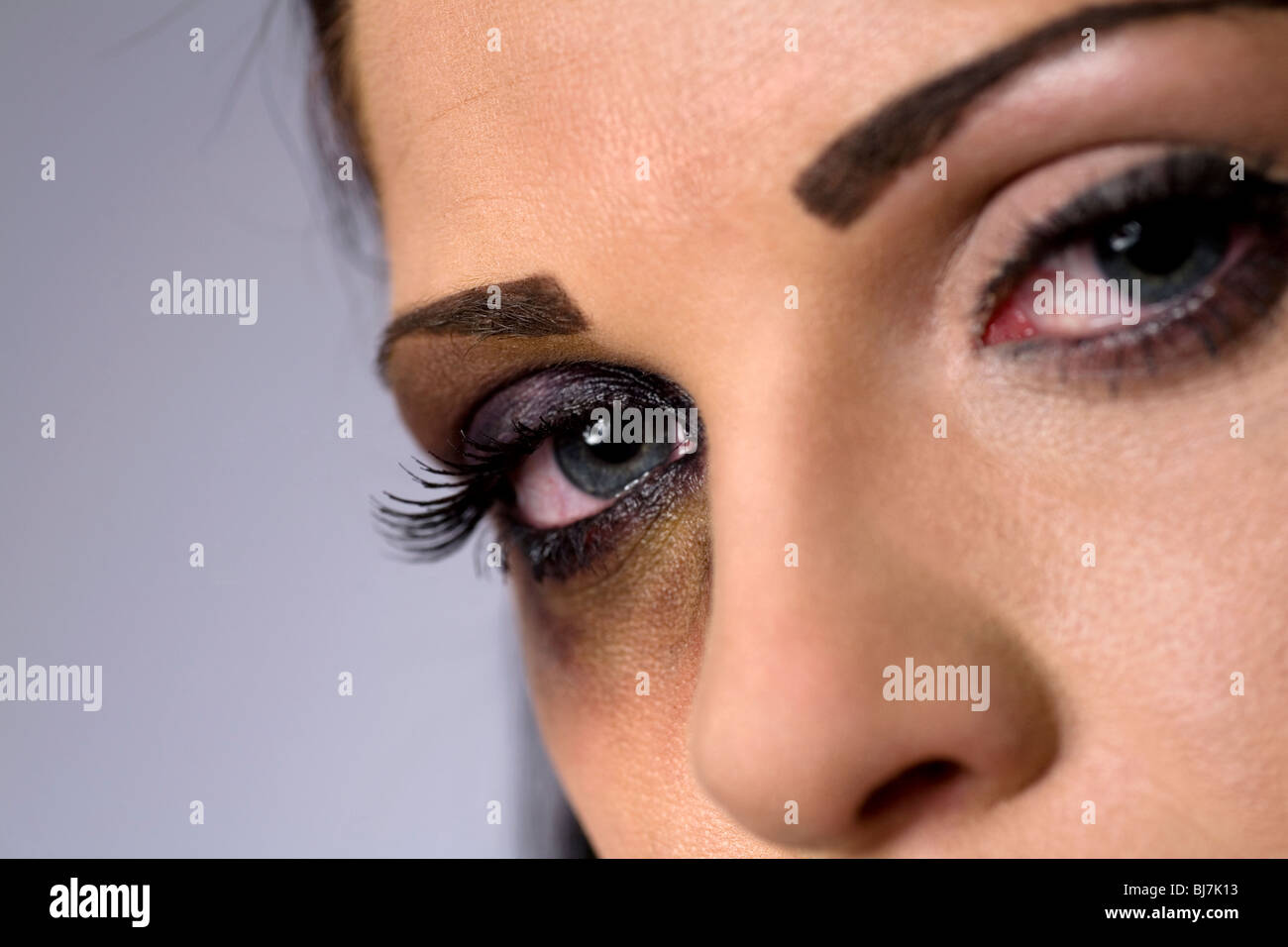 Woman With Black Eye Color at William Wickens blog